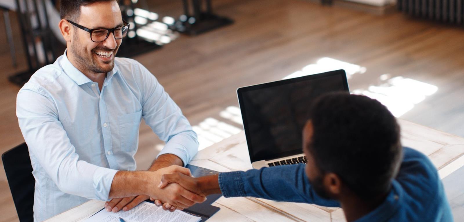 Como administrar sua carteira de clientes